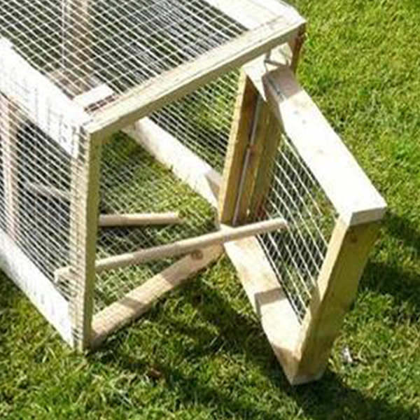 Fourteenacre | Larsen Trap Design Idea - Side Openers